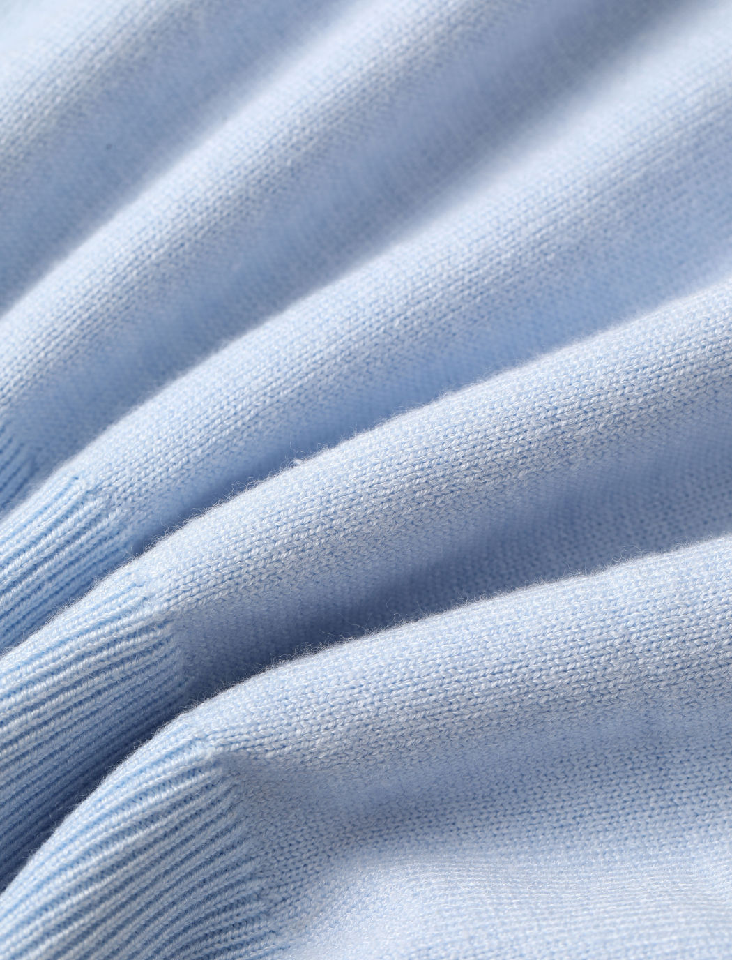 Cut Out Pearl Button Knitted Top