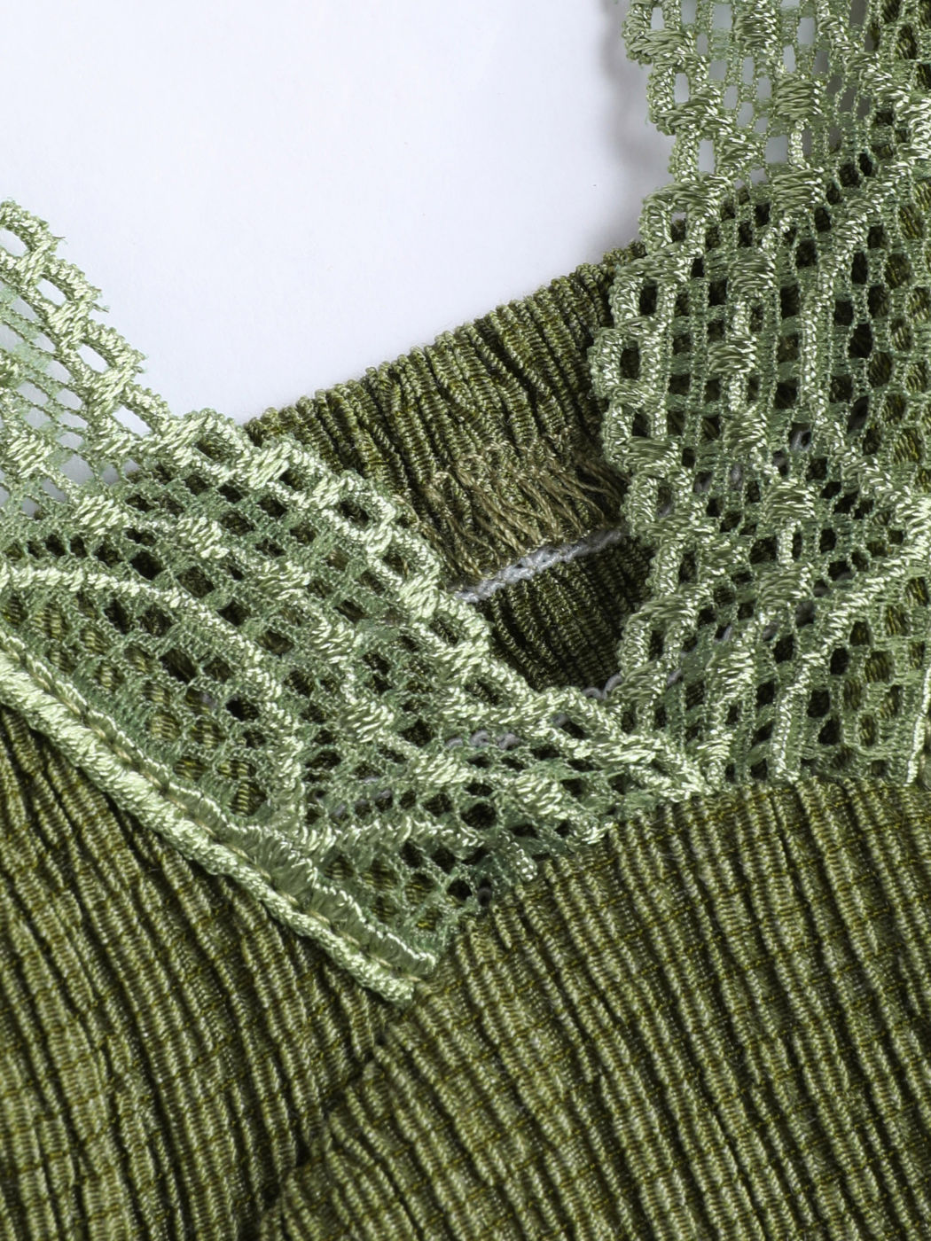Texture Lace Trim Tank Top - Cider