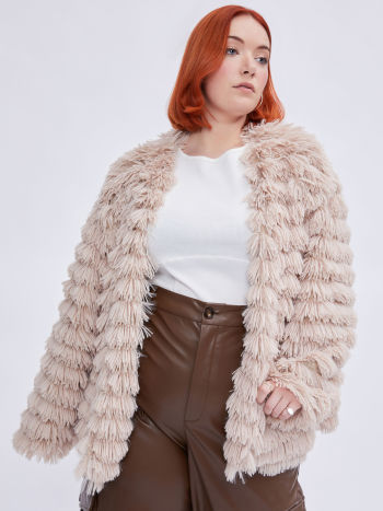 Solid Shaggy Tiered Jacket Curve & Plus - Cider