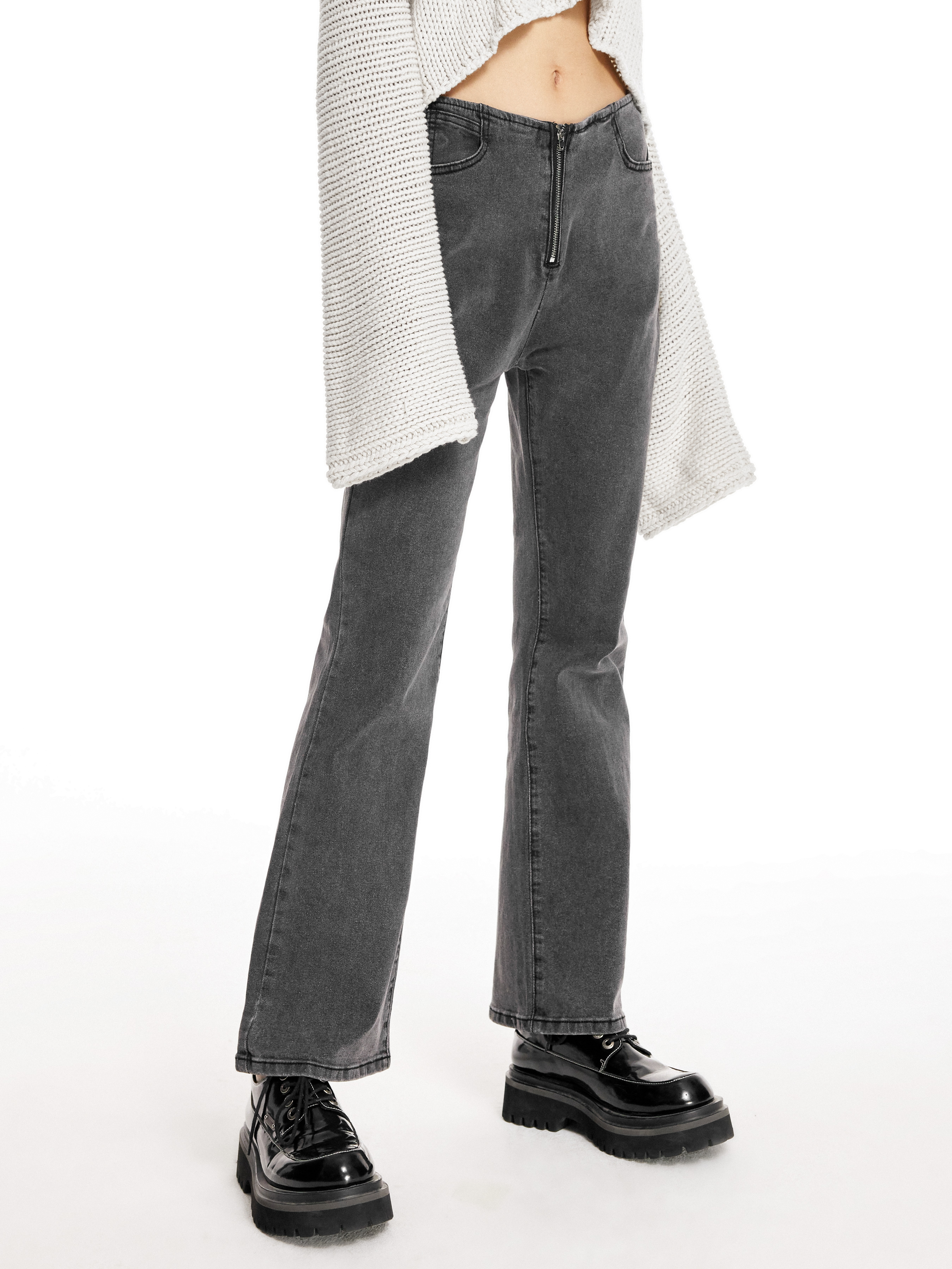 Denim Solid Zip Up Flared Jeans - Cider