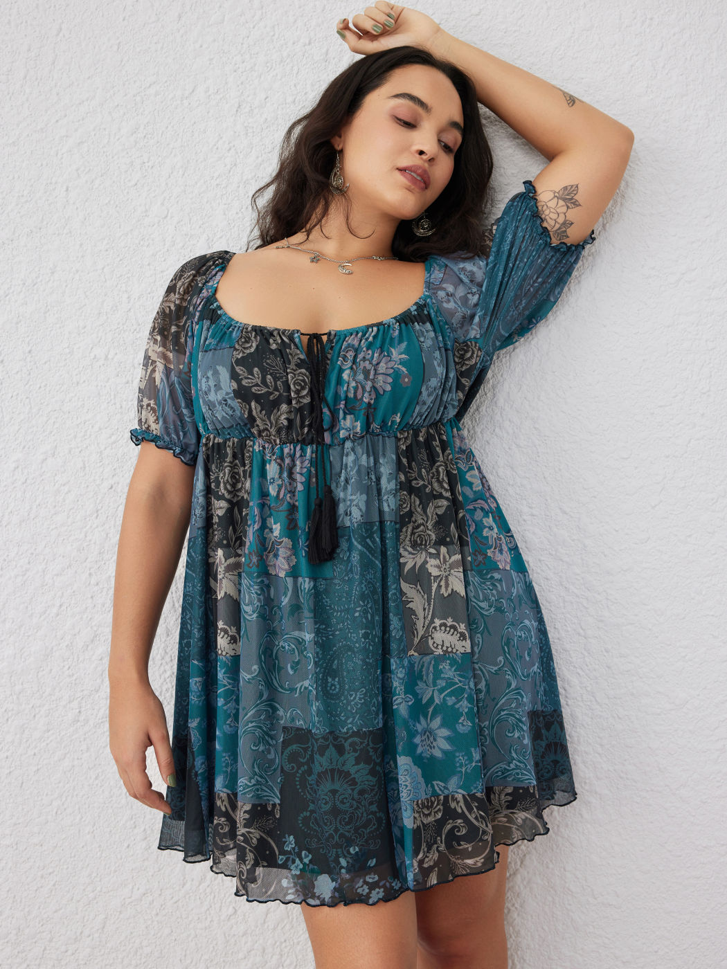 Woven Summer Blues Flowy Mini Dress Curve & Plus For Vacation Exhibition