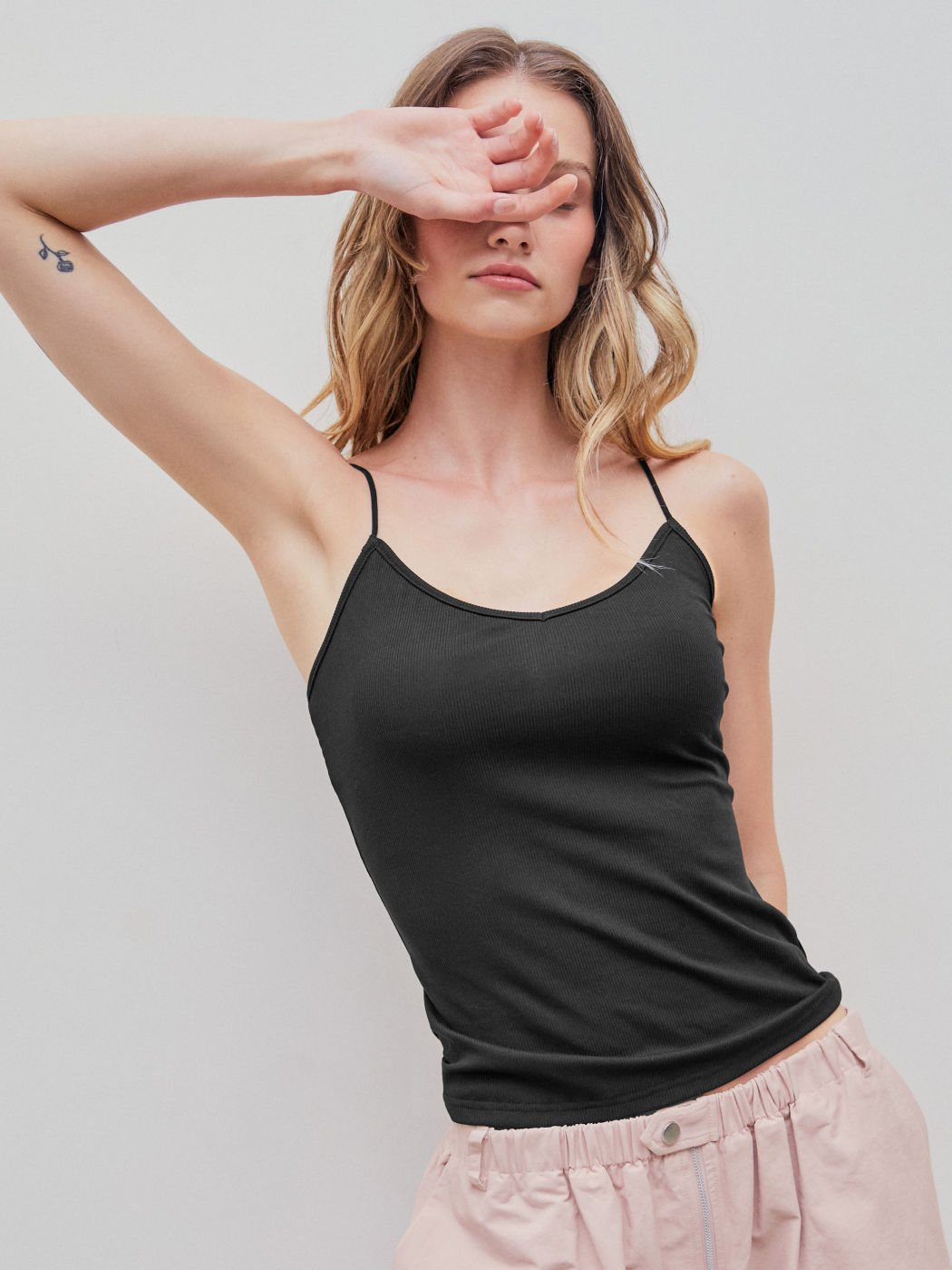 Knit Fabric V-neck Solid Cami Top For Daily Casual