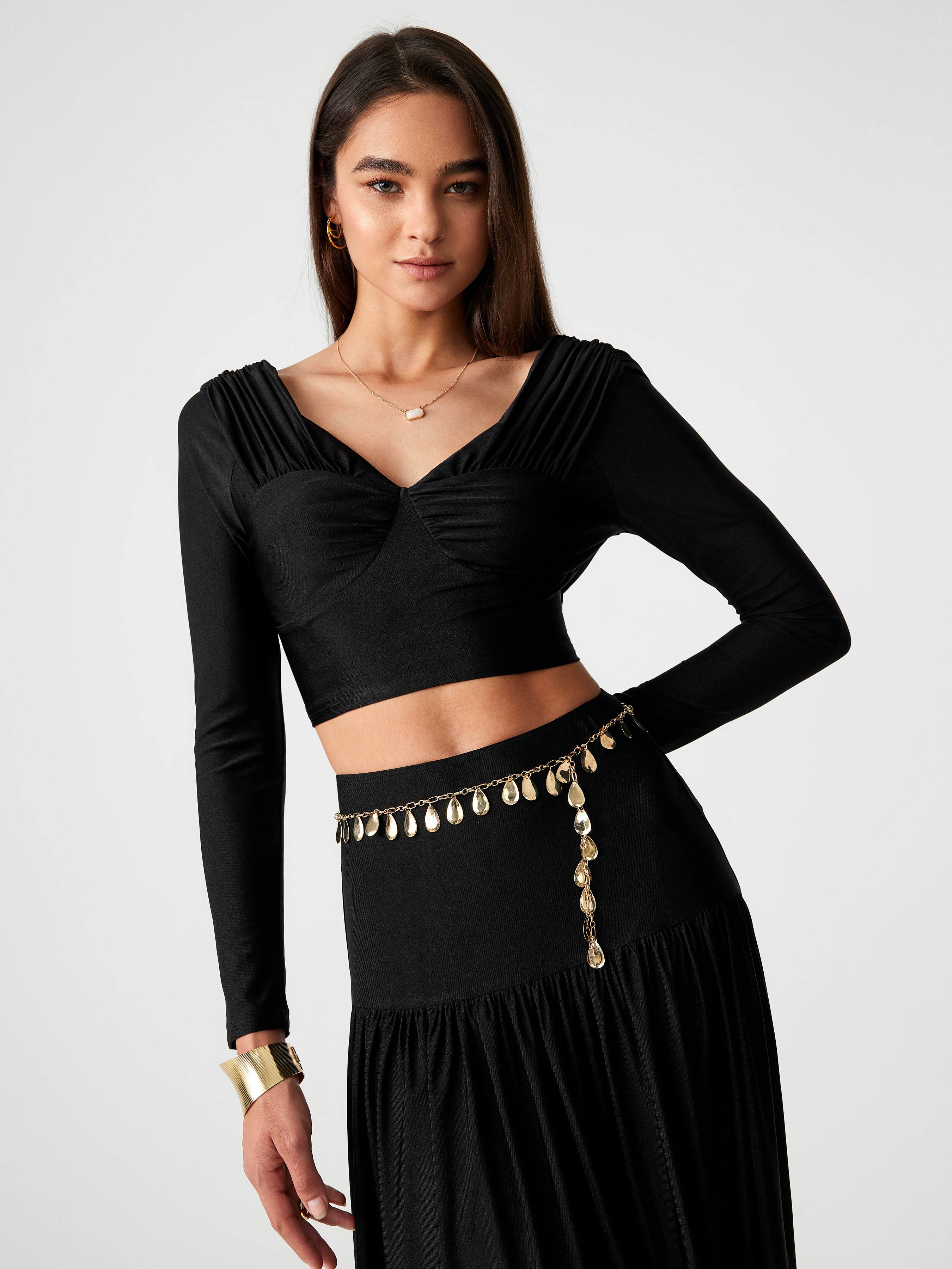 Solid V-neck Ruched Long Sleeve Top - Cider