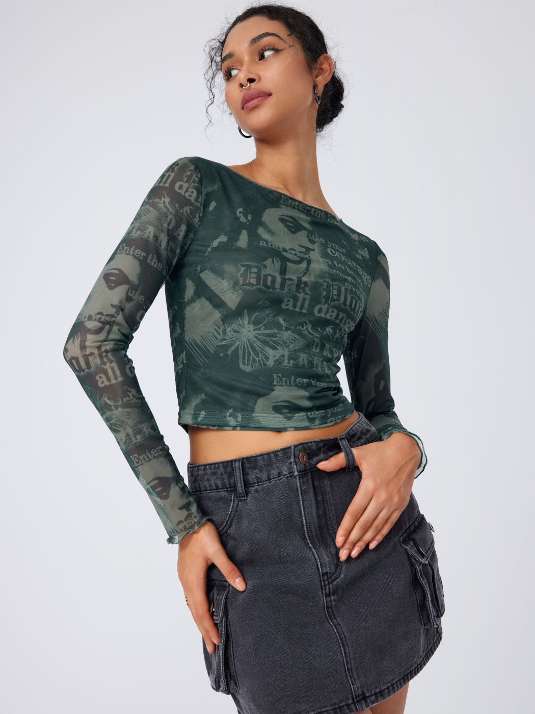 Mesh Round Neckline Graphic Mesh Long Sleeve Tee - Cider