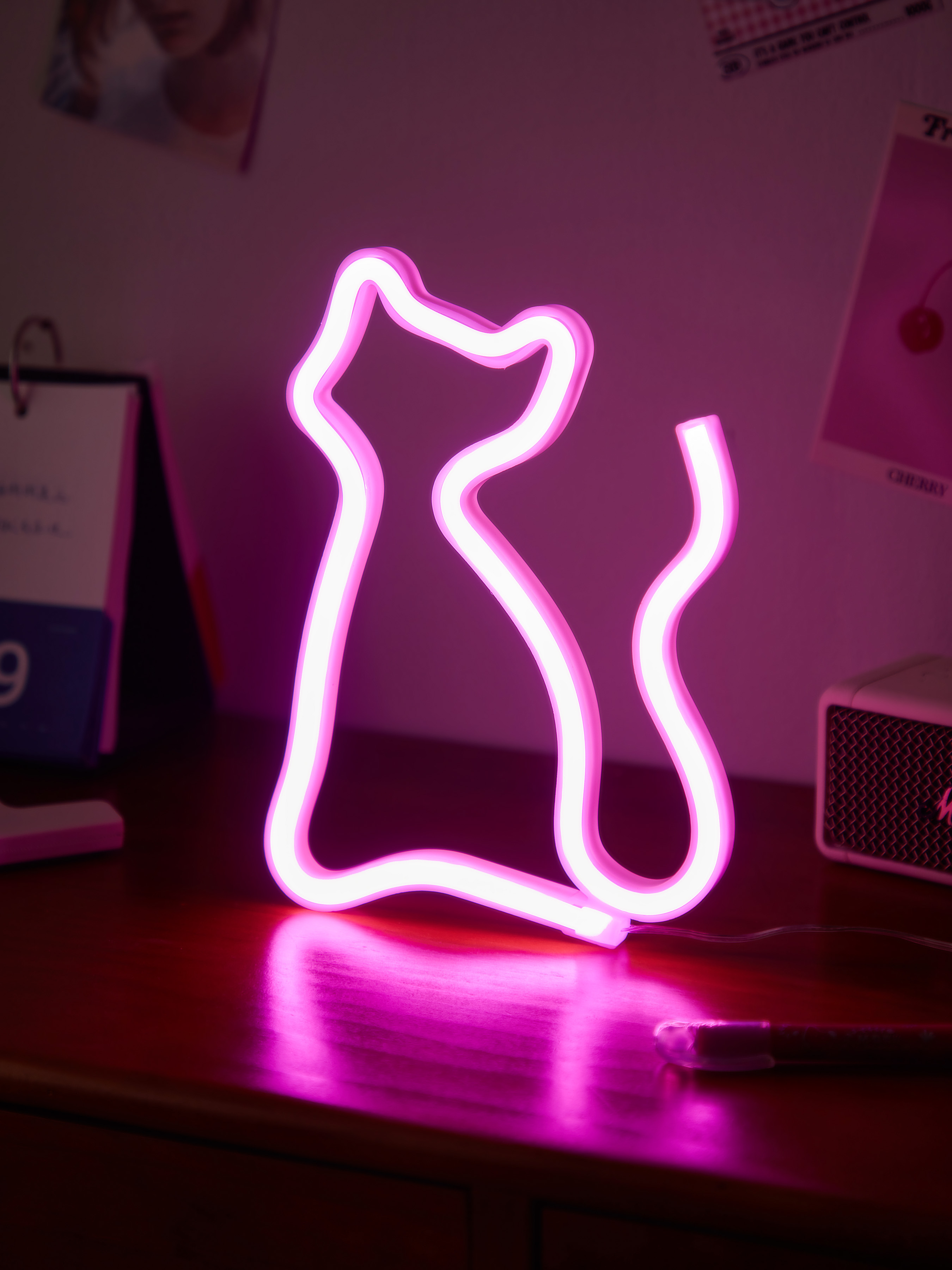 Cat-Shaped Neon Light For Home