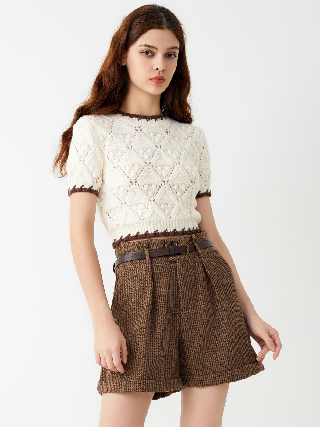 Round Neckline Solid Contrasting Binding Knitted Short Sleeve Top For ...