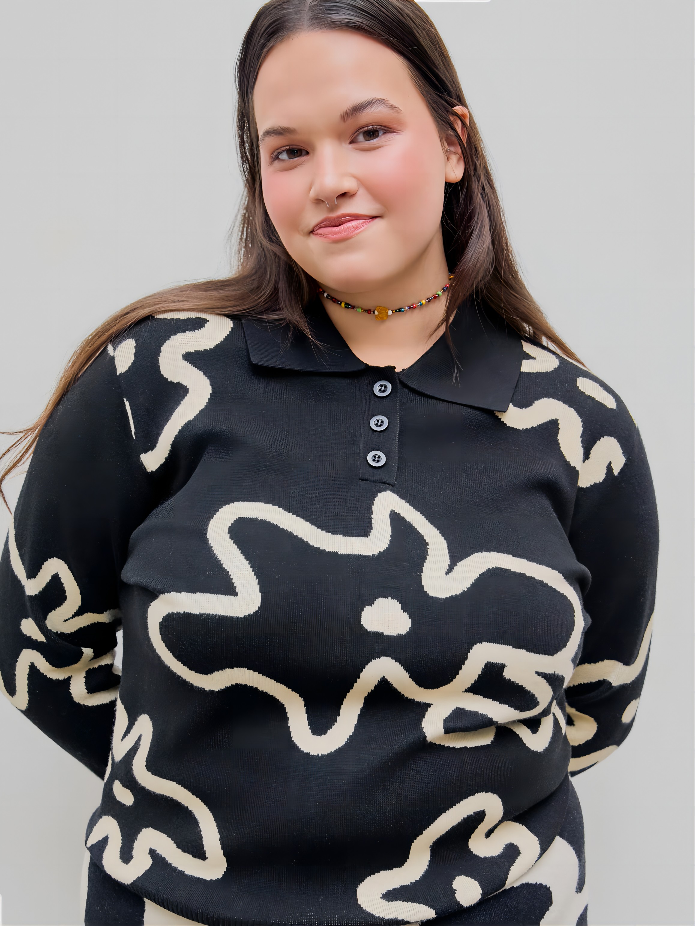 Collar Button Floral Knitted Top Curve & Plus - Cider