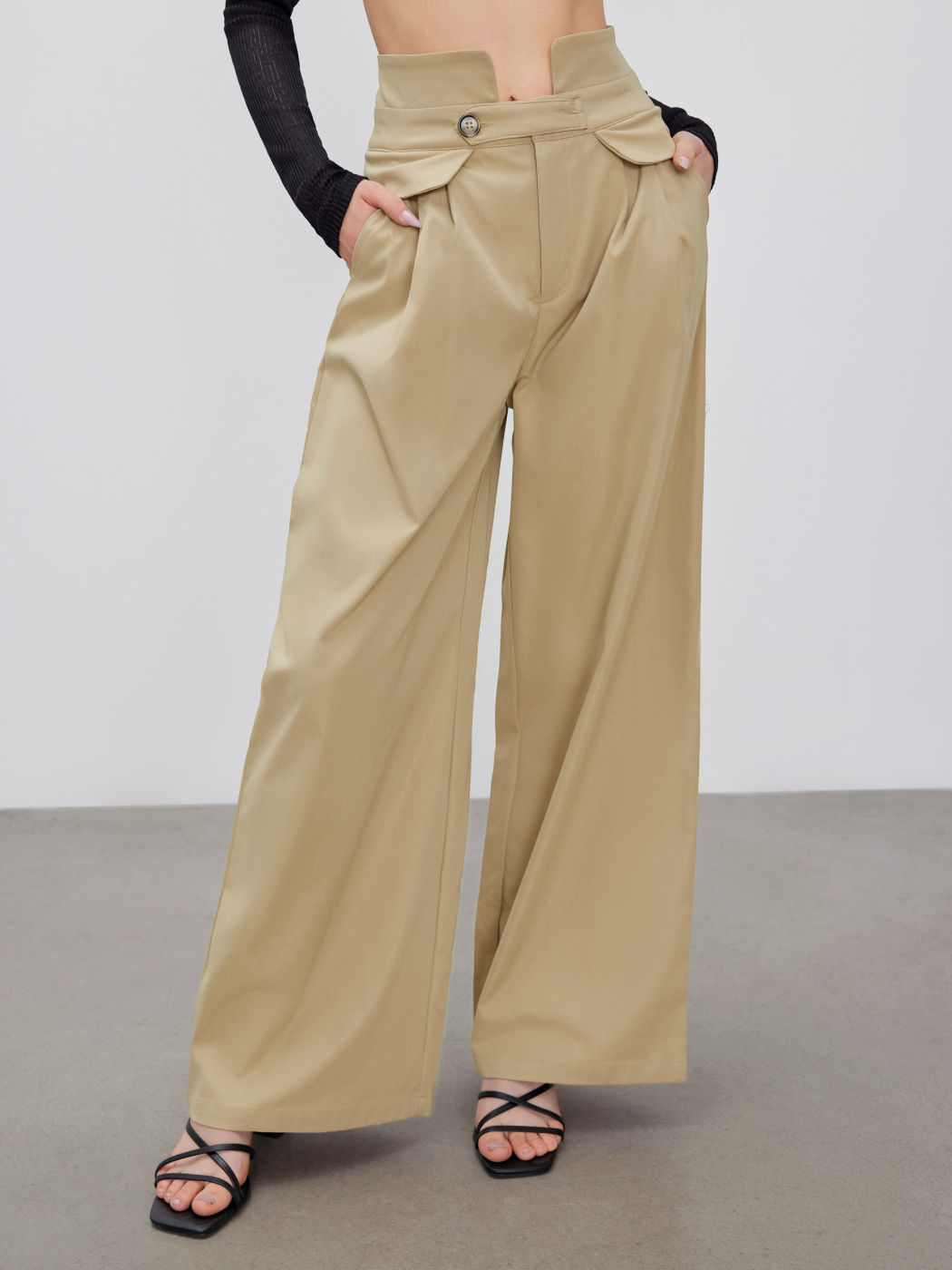 Mid Rise Solid Pocket Wide Leg Trousers For Work