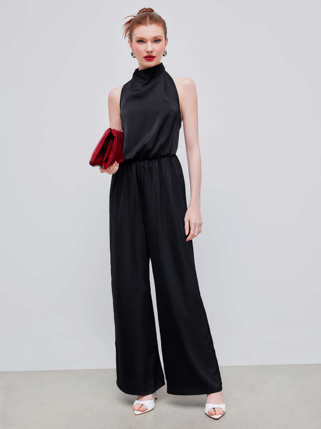 halter neck backless jumpsuit