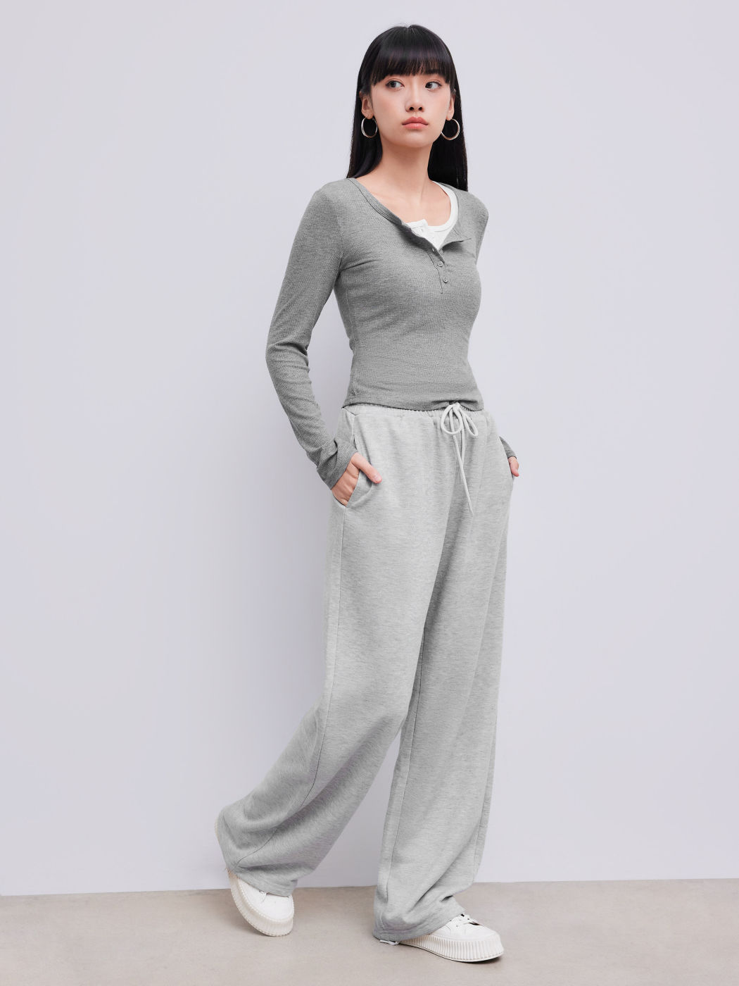 Knit Fabric Solid Rib V-neck Long Sleeve Tee For Daily Casual